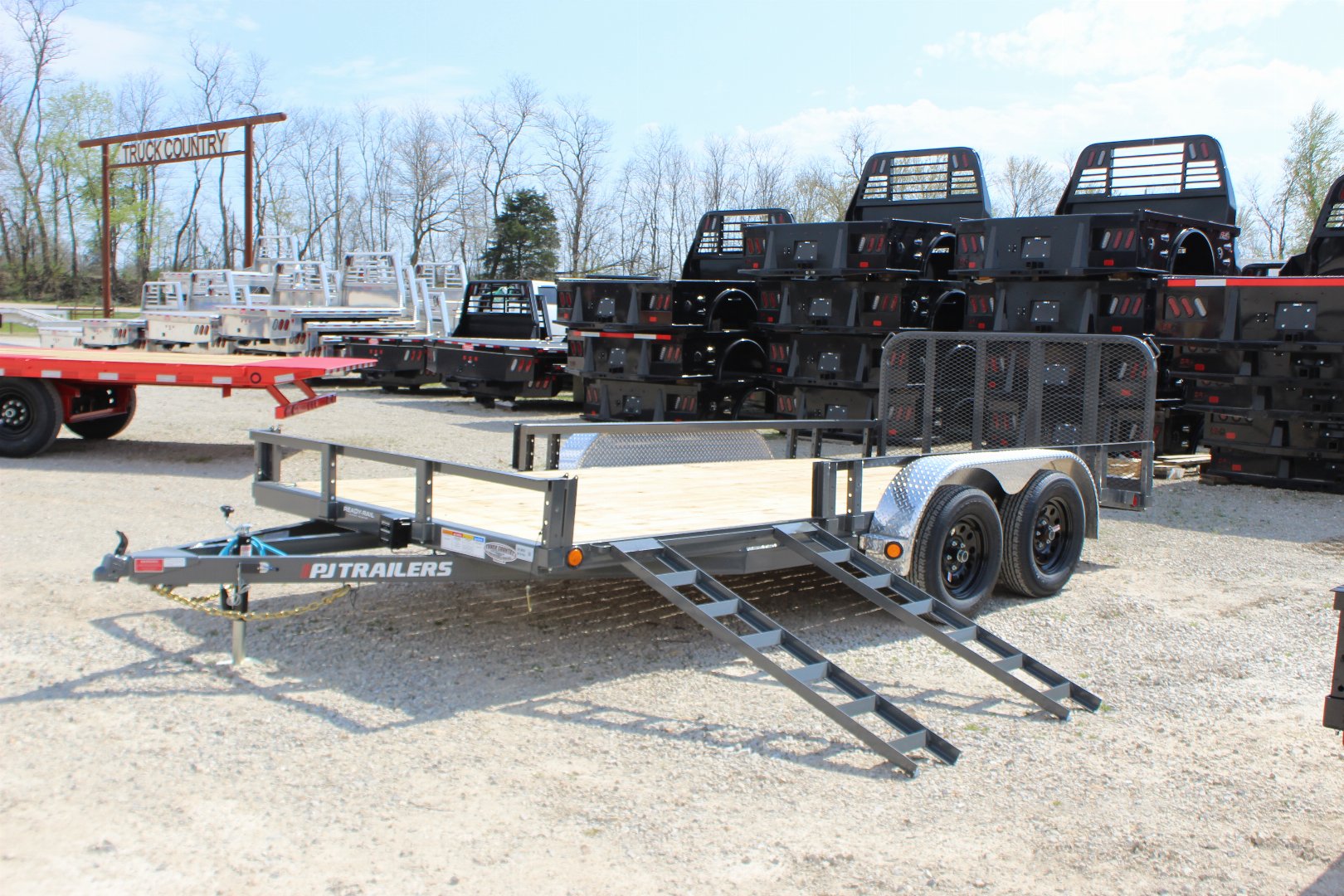 New 2025 PJ Trailer UL 83x16 Utility Trailer | Versailles Missouri