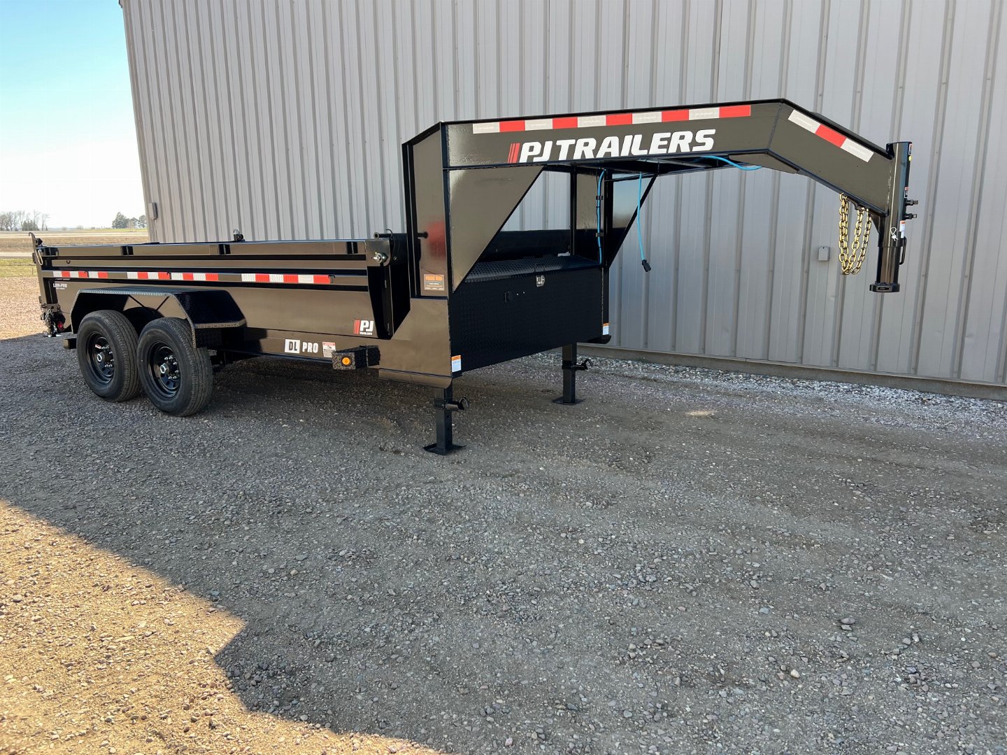 New 2025 PJ Trailers 14 Low Profile GN DL Dump Trailer | Humboldt South ...
