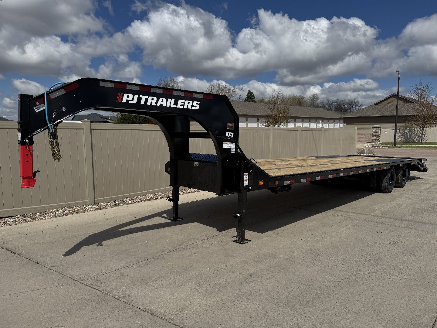 New 2026 PJ Trailers LD32GN Deckover Trailer | Elk Point South Dakota