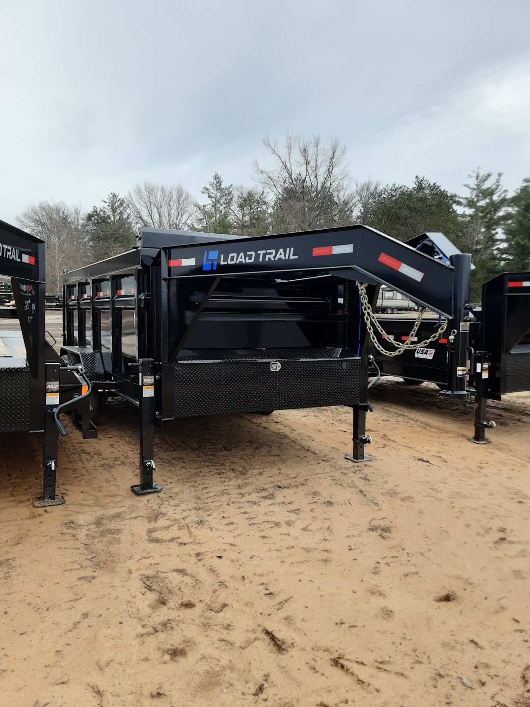 New 2025 Load Trail LOAD TRAIL GOOSENECK DUMP 4FT WALLS 14K Dump ...