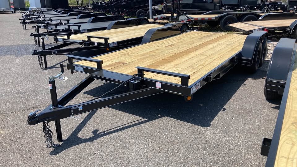 New 2025 P & T Trailers 18' wood deck Car Hauler | Marmora New Jersey