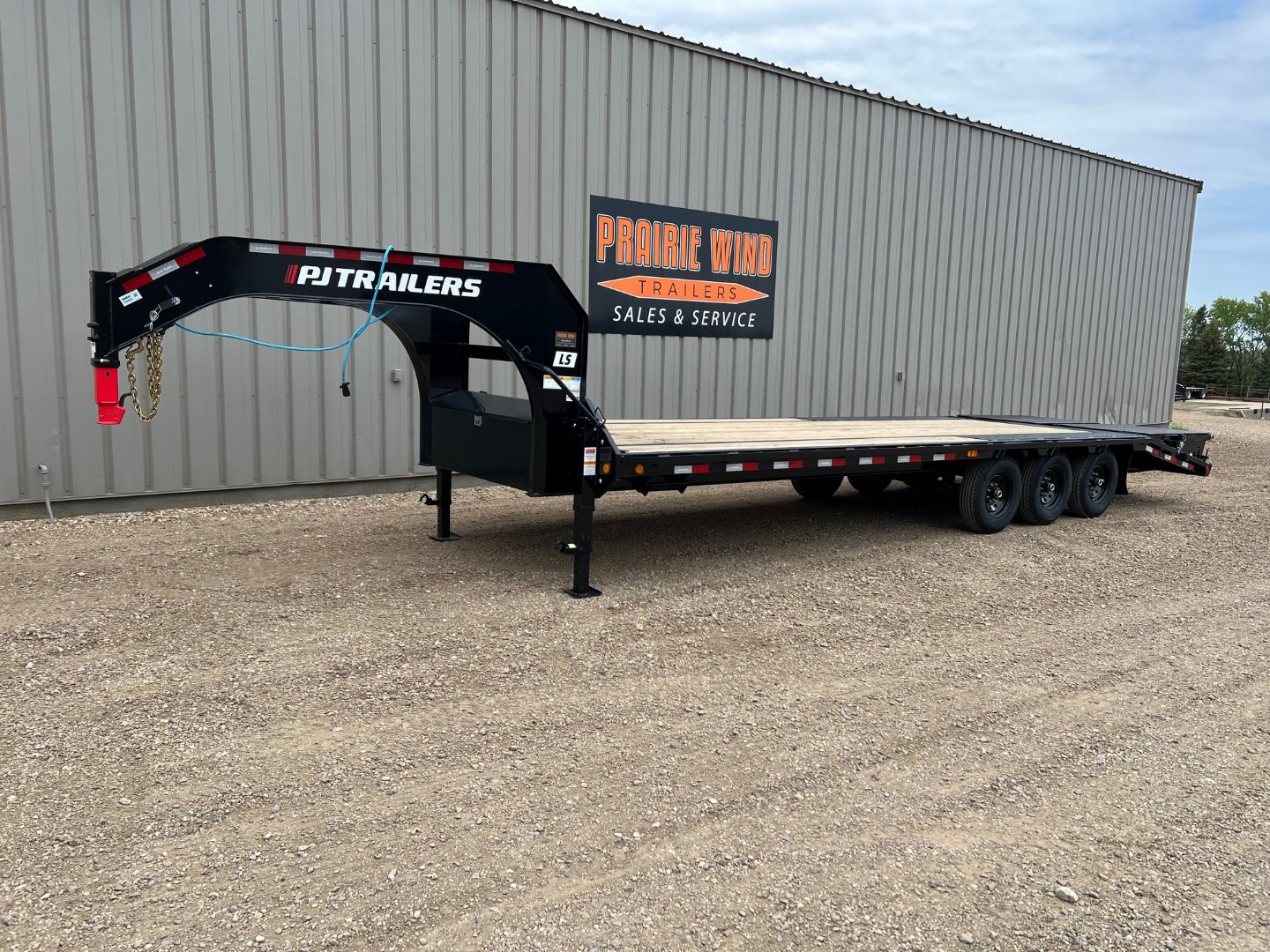 New 2025 PJ Trailers 28 Low Profile Triple Axle LS GN Trailer ...