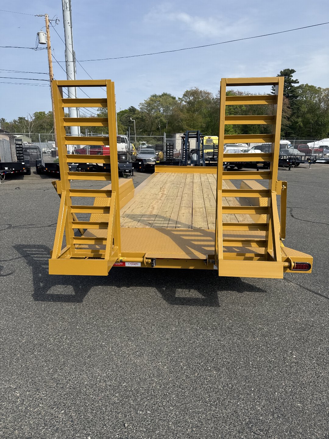 New 2025 Econoline 83"X22' 20K Equipment Trailer | Seekonk Massachusetts
