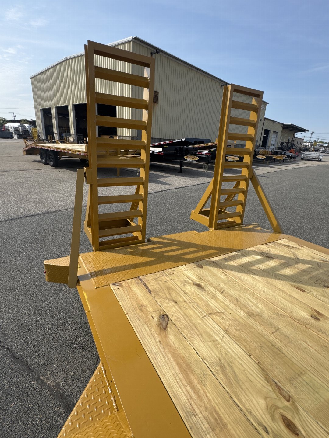 New 2025 Econoline 83"X22' 20K Equipment Trailer | Seekonk Massachusetts