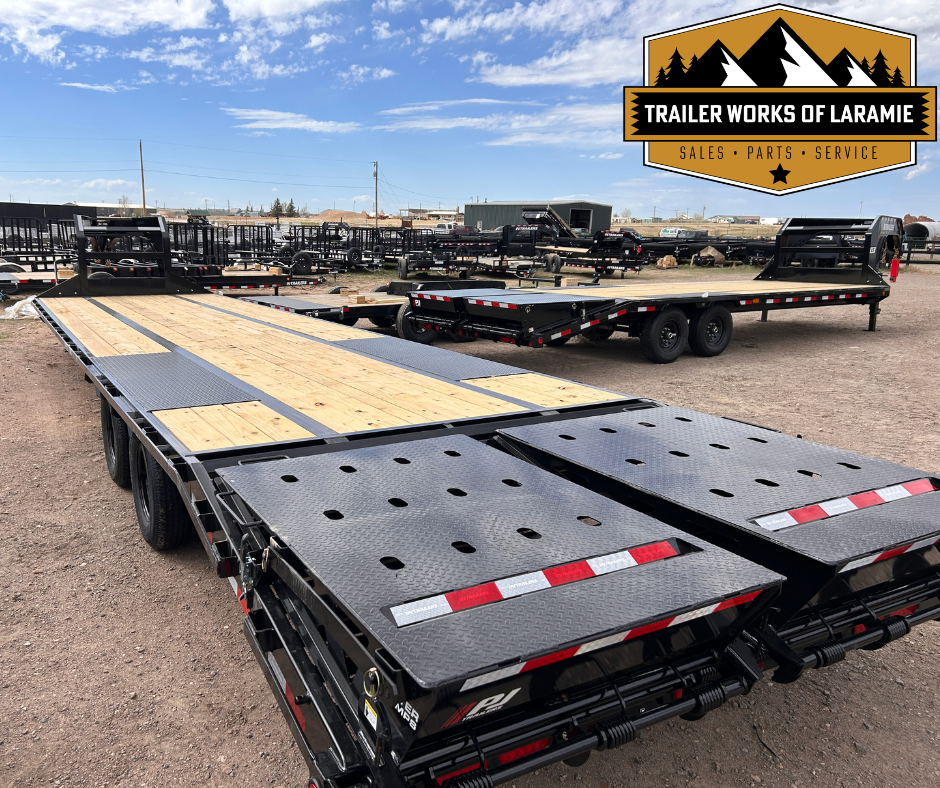 New 2025 PJ Trailers LD 35FT Goosneck Deckover- Dual Tandem-25K- monster ramps | Laramie Wyoming