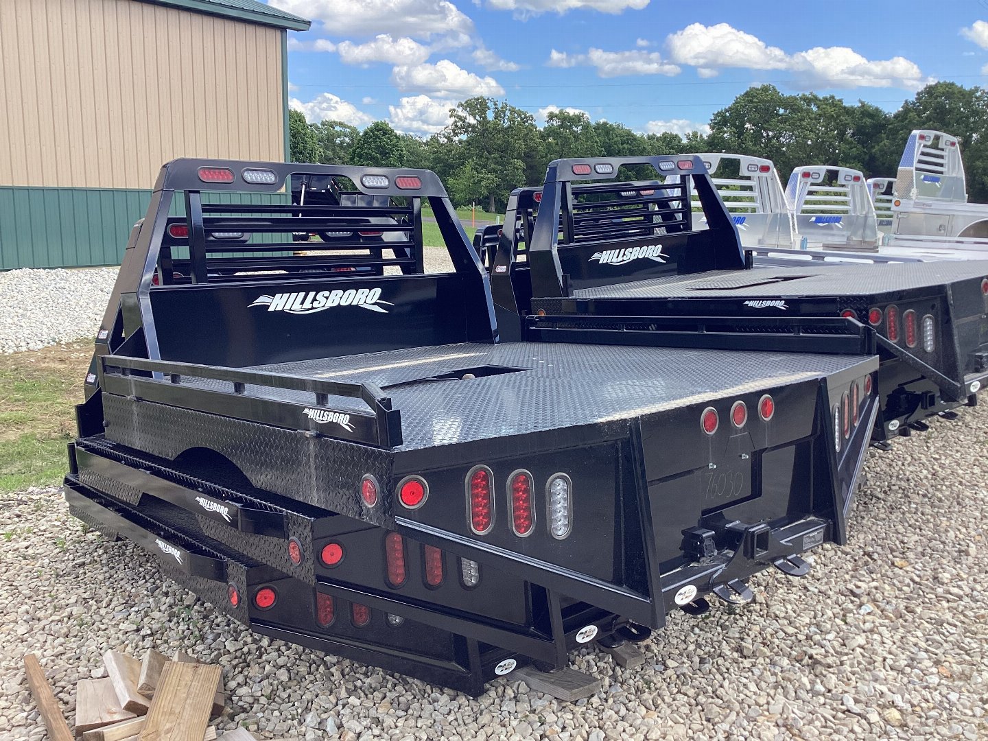 New 2025 Hillsboro GII Fits Dually, Longbed Ford Trucks | Hermann Missouri