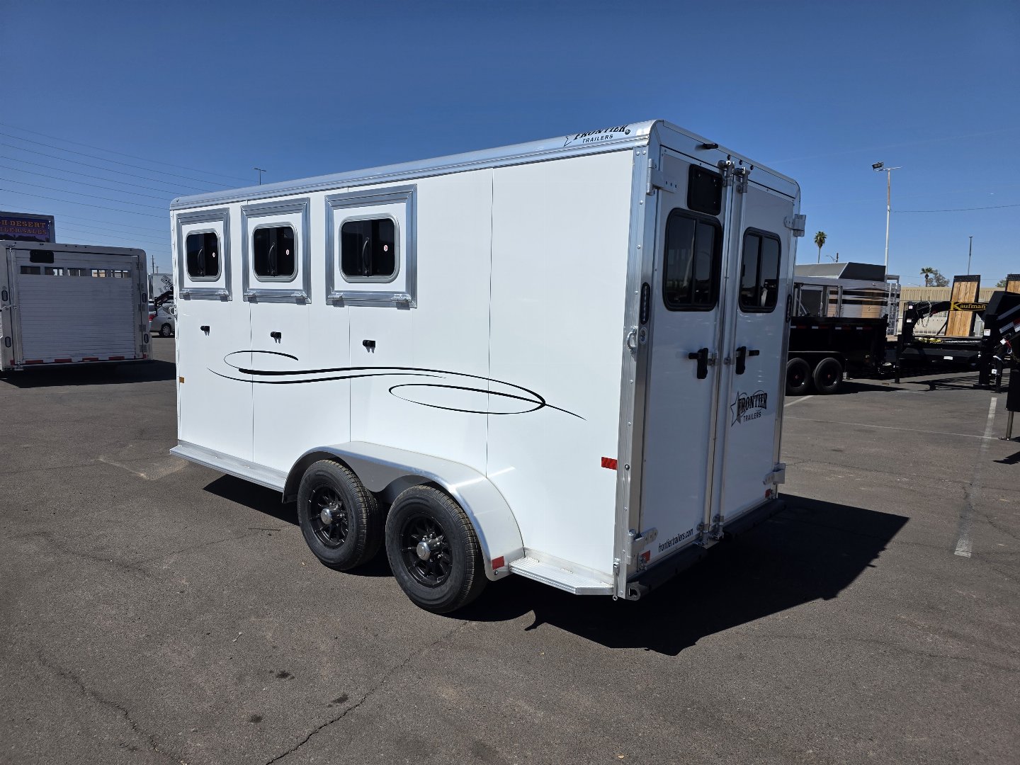New 2025 Frontier Trailers 3 Horse Slant Bumper Pull Trailer with Tac ...