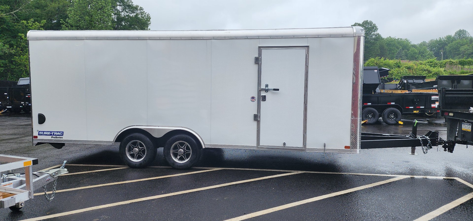 New 8.5 x 20 Sure-Trac Landscape Pro Enclosed Round Top Cargo Trailer ...