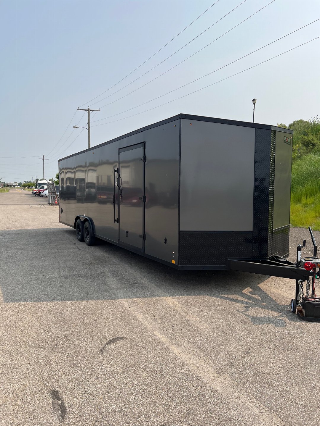 New 2026 Discovery Car Hauler SE 8.5X28 10K GVWR Enclosed Car / Race ...