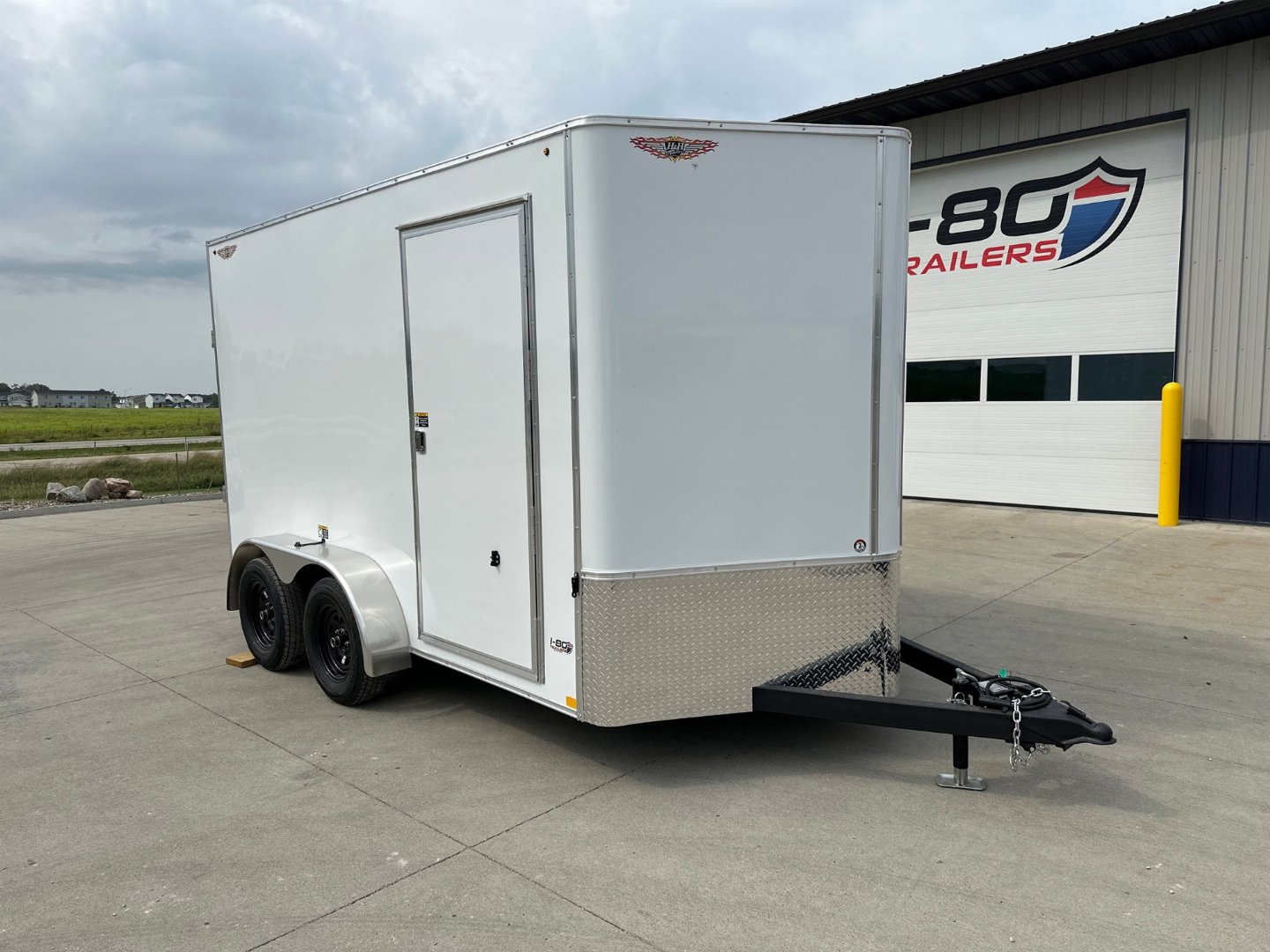 New 2025 H&H 7'x12' 7k Flat Top V-Nose Enclosed Cargo Trailer | De Soto ...
