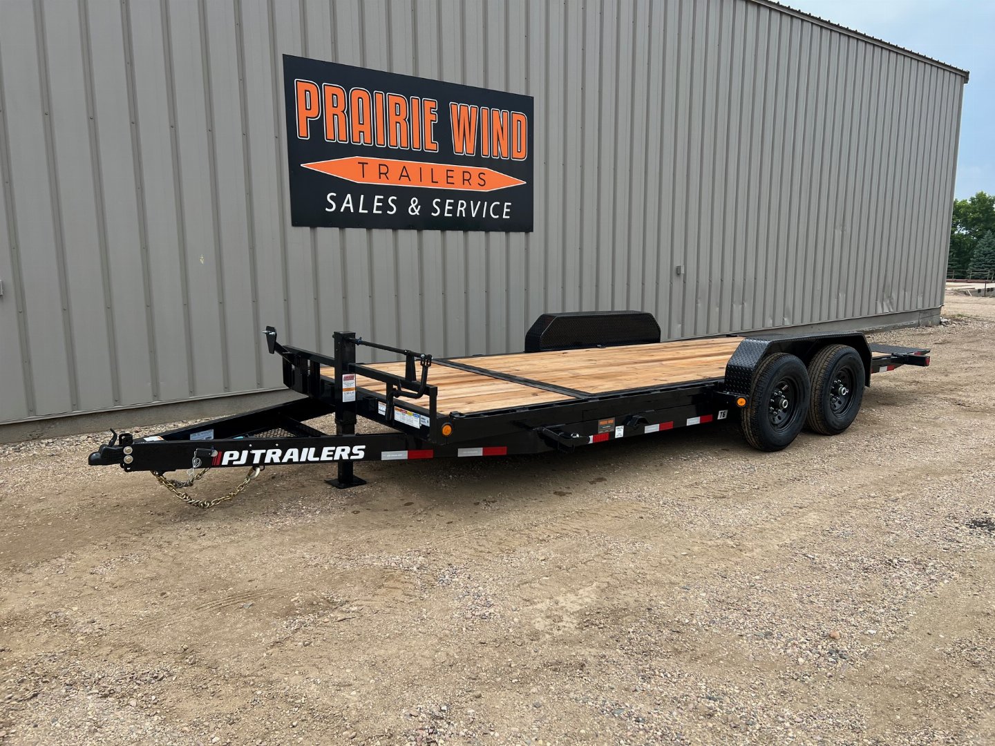 New 2025 PJ Trailers 20 Tiltbed T6 Equipment Trailer | Humboldt South ...