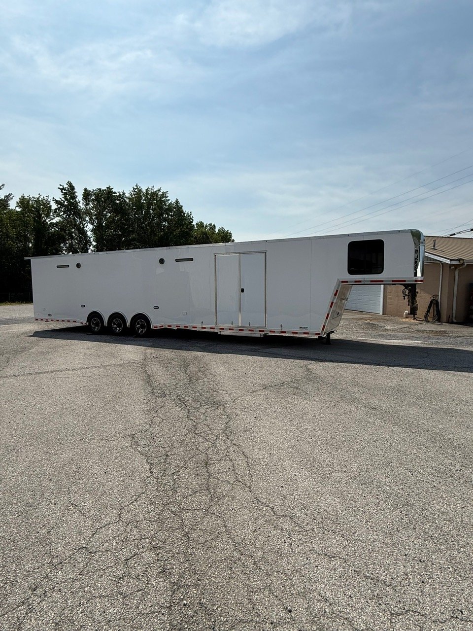 New 2025 RC Trailers 8.5 X 44 RACE TRAILER BATHROOM PKG | Rogersville ...