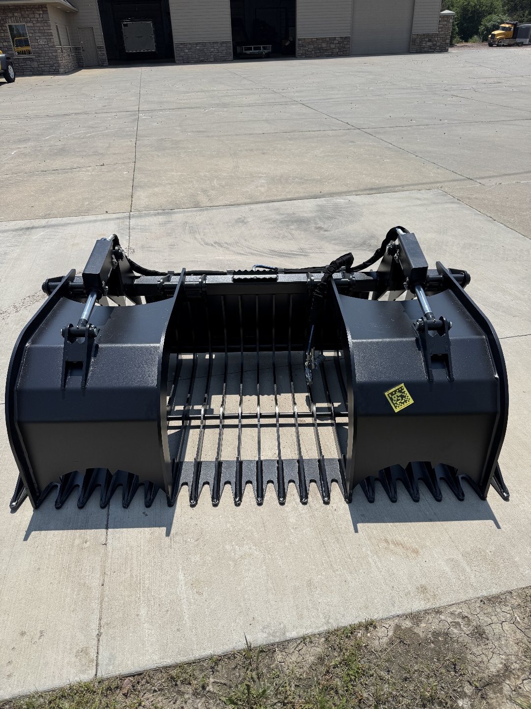 New 2025 Jenkins Iron and Steel 74" Skeleton Grapple Bucket Attachment ...