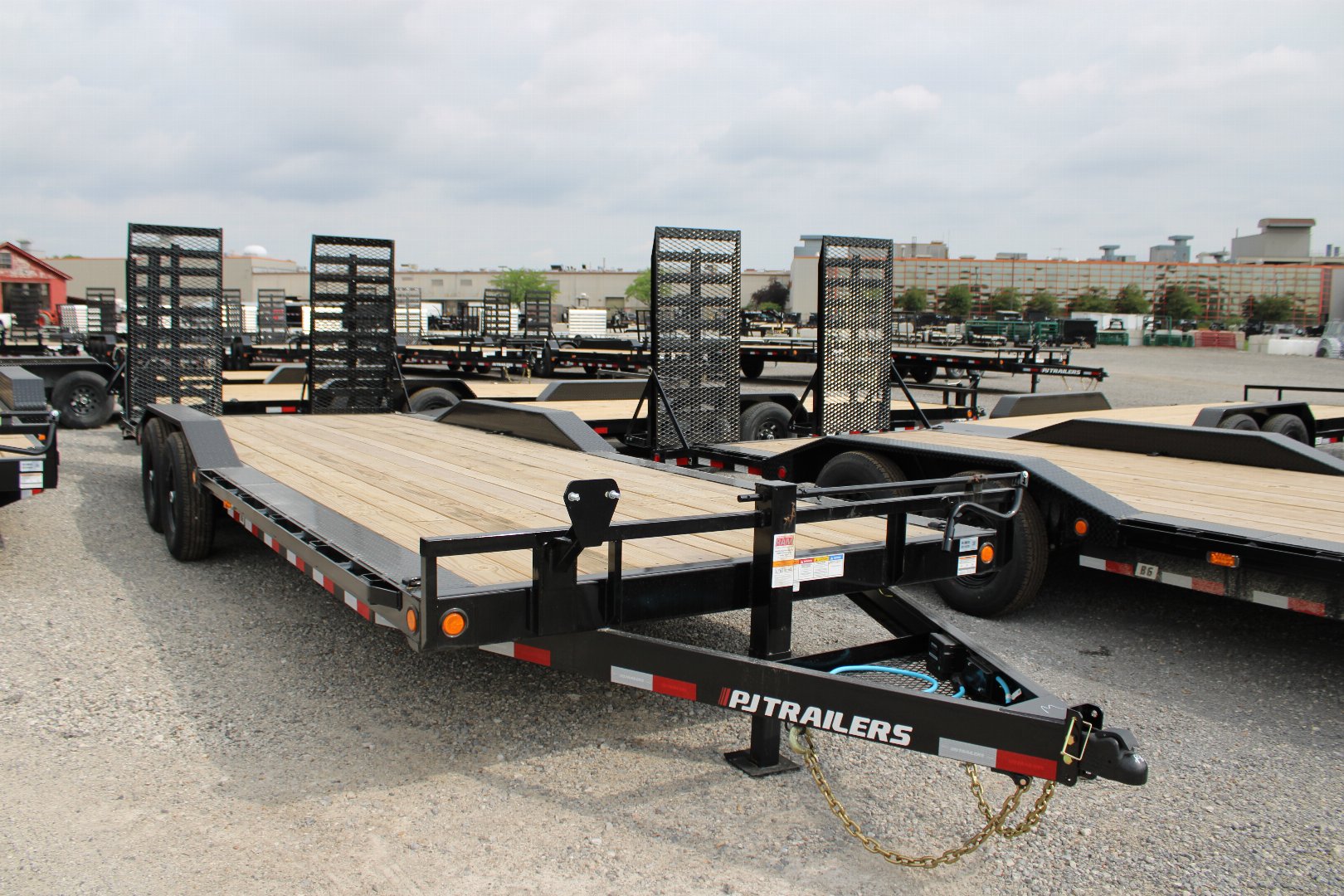 New 2026 PJ Trailers 24' B6 BUGGY HAULER WITH HEAVY DUTY FOLDING RAMPS ...