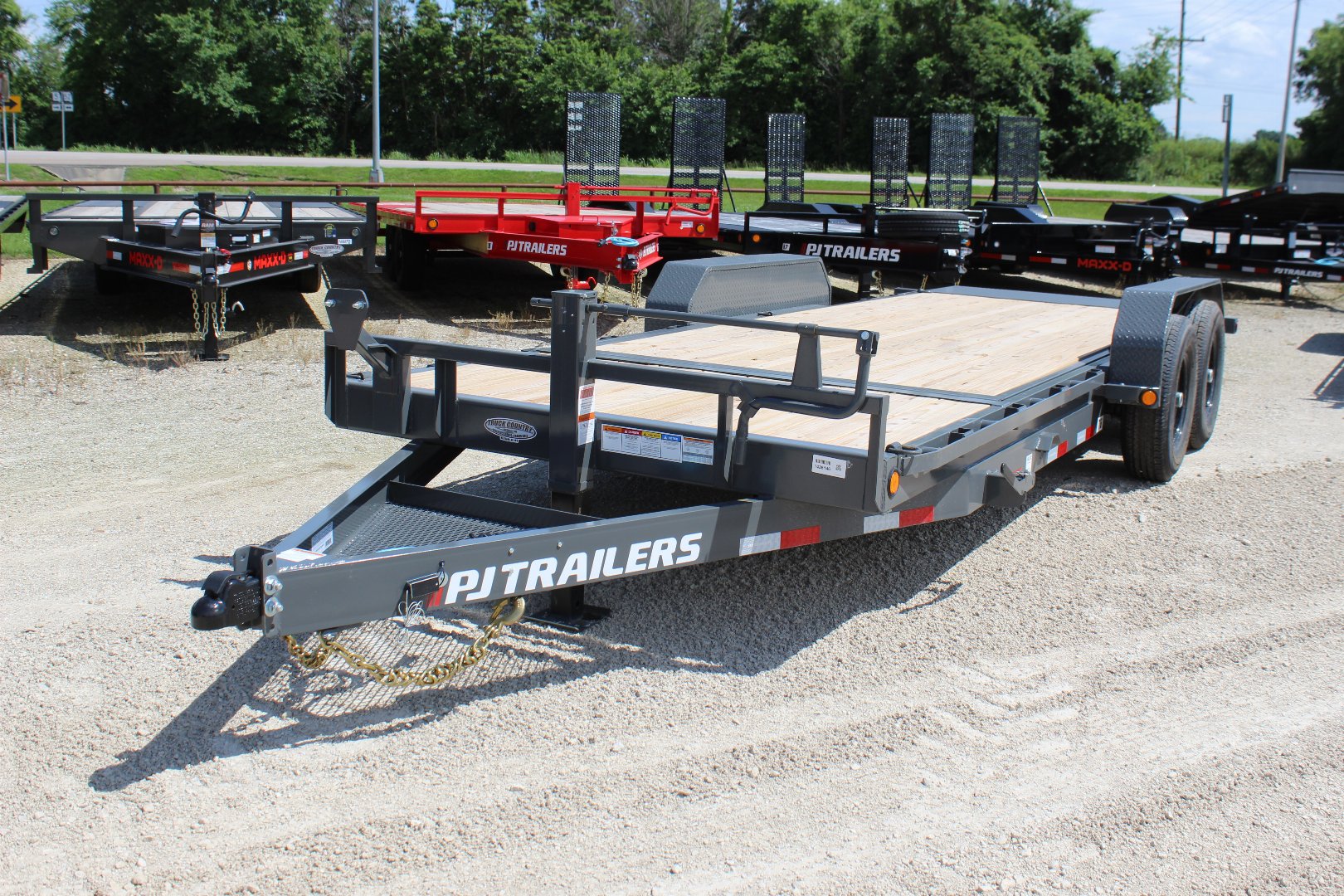 New 2026 PJ Trailers 83" x 20' T6 Equipment Tilt Trailer | Versailles ...