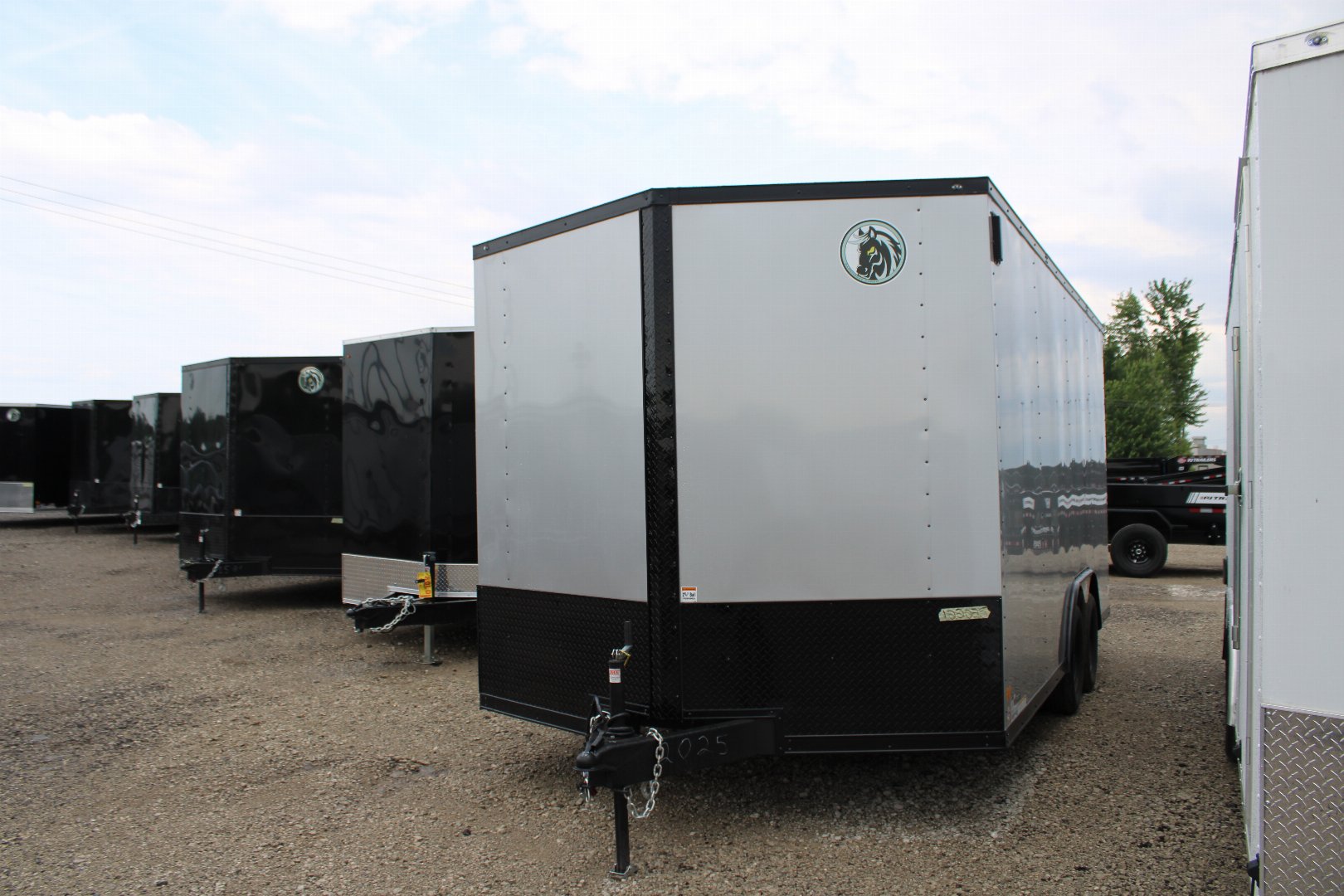 Darkhorse Cargo | DR Trailer - Trailer Dealer in Eastern MIchigan