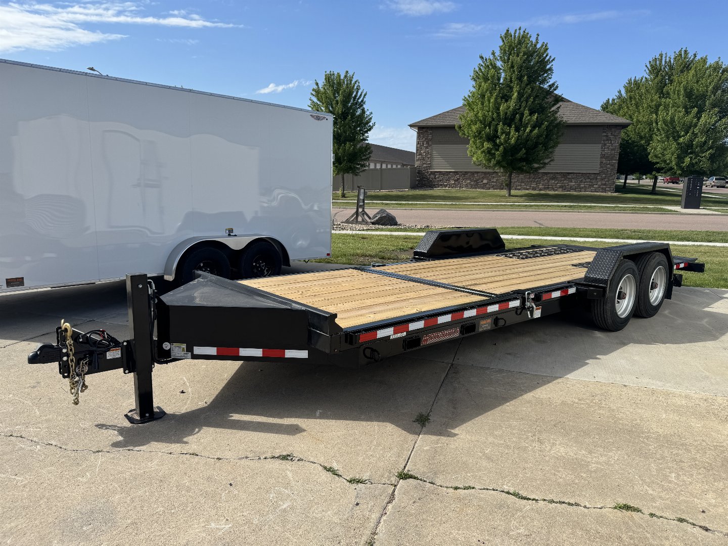 New 2025 Midsota TB-22 17.6K Tilt Trailer | Harrisburg South Dakota
