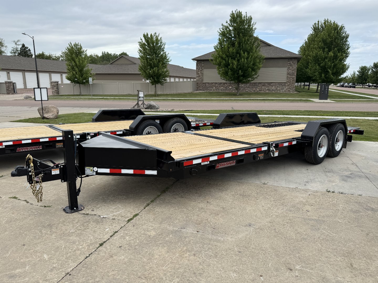 New 2025 Midsota TB-22 17.6K Tilt Trailer | Harrisburg South Dakota