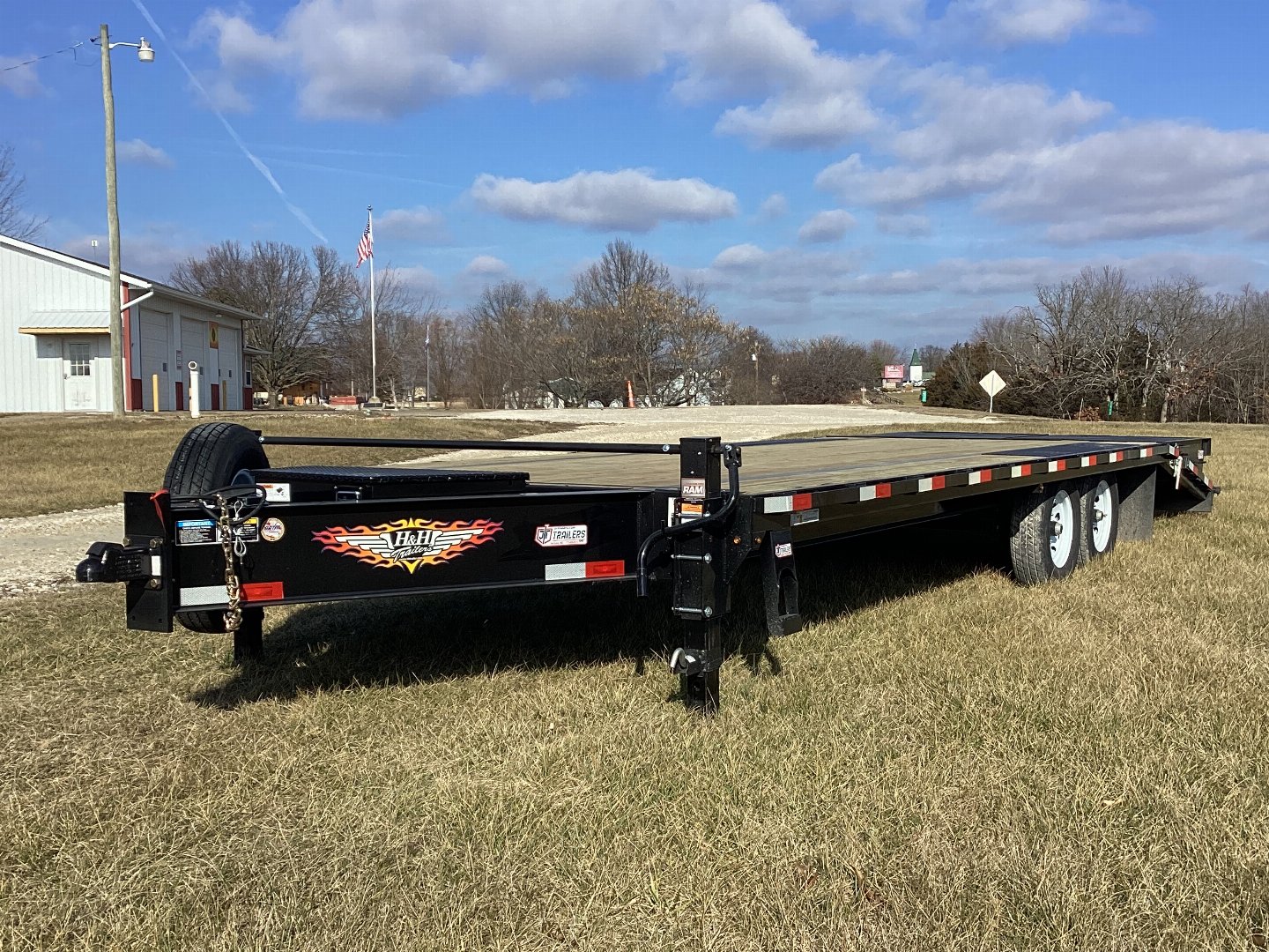 New 2024 H&H TRAILERS H20+5SDBCL-B-150 Deckover Trailer | Hermann Missouri