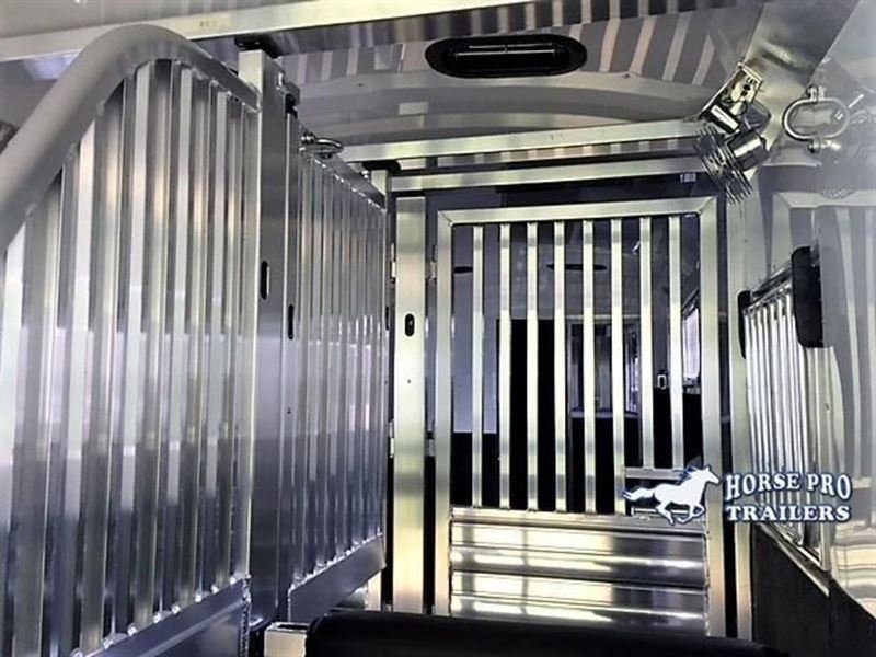 New 2025 4-Star Trailers 2+1 Gooseneck Straight Load Horse Trailer ...