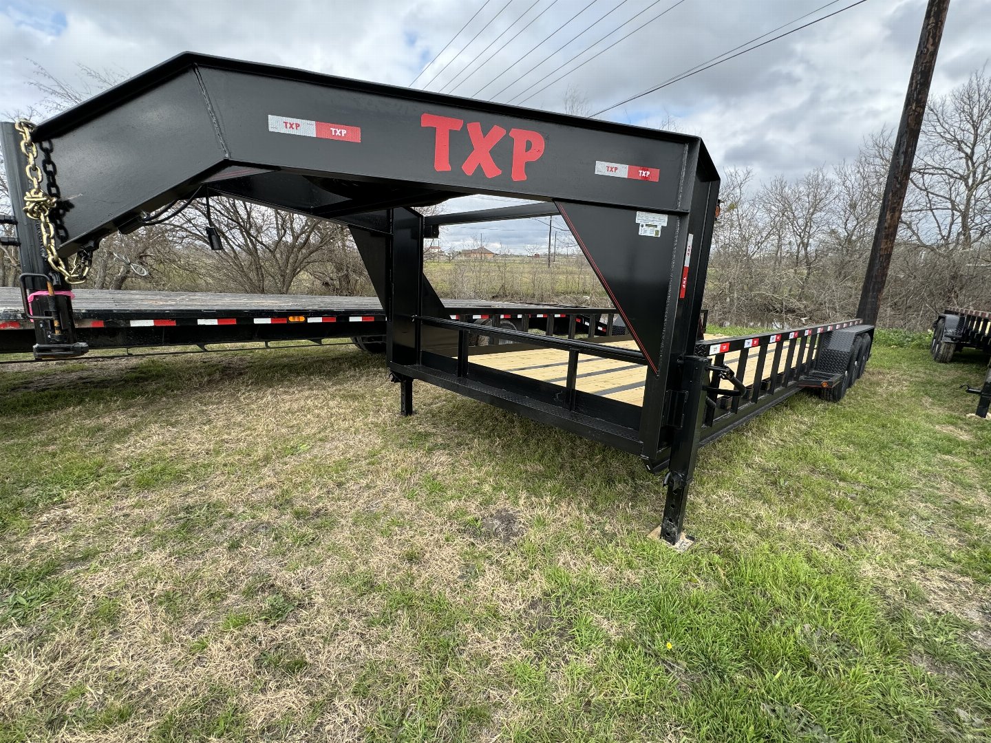 Equipment Trailers - 5E Trailers LLC